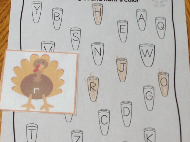 Using the Sensory Bin for Thanksgiving Math and Literacy