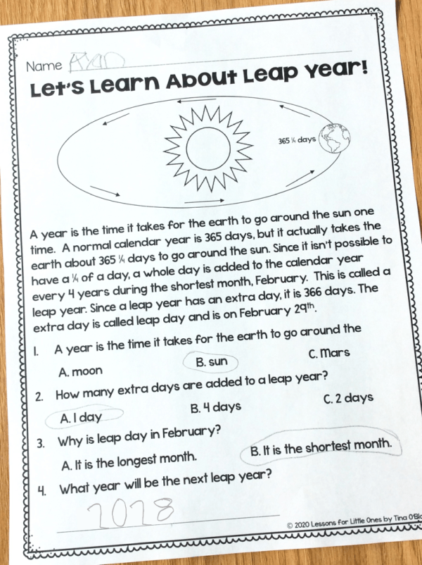 Leap Year Activities & Bulletin Board